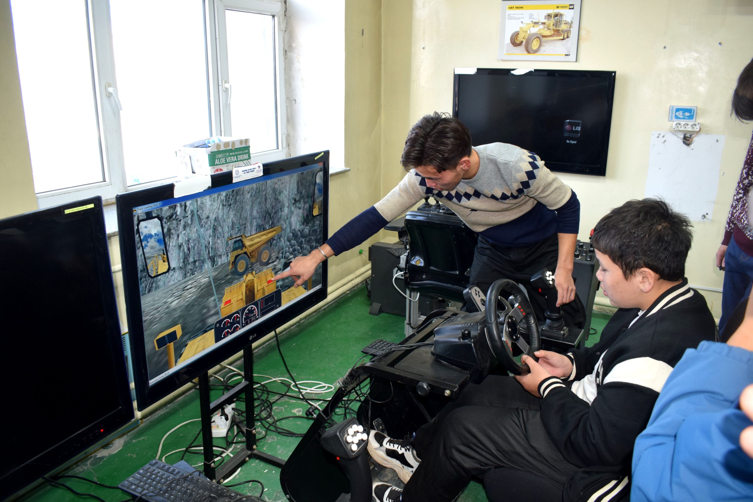 Сургуулиа танилцууллаа – Говьсүмбэр аймаг дахь Политехник коллеж